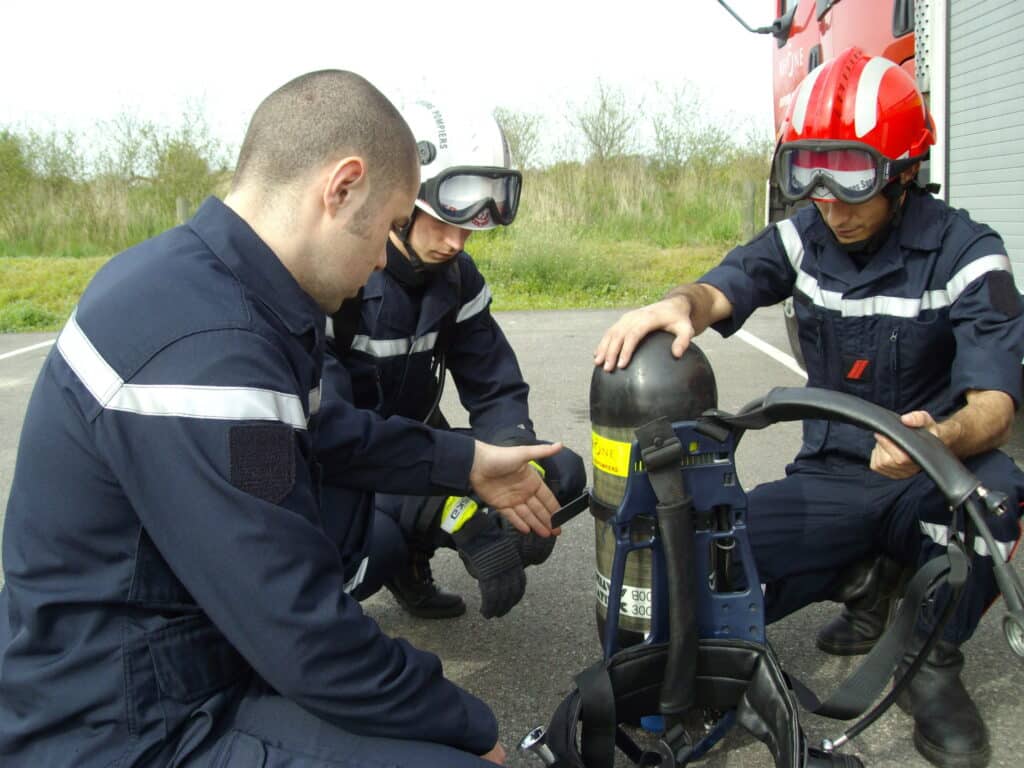 Formation évacuation Guide-file et Serre-file - Alertis