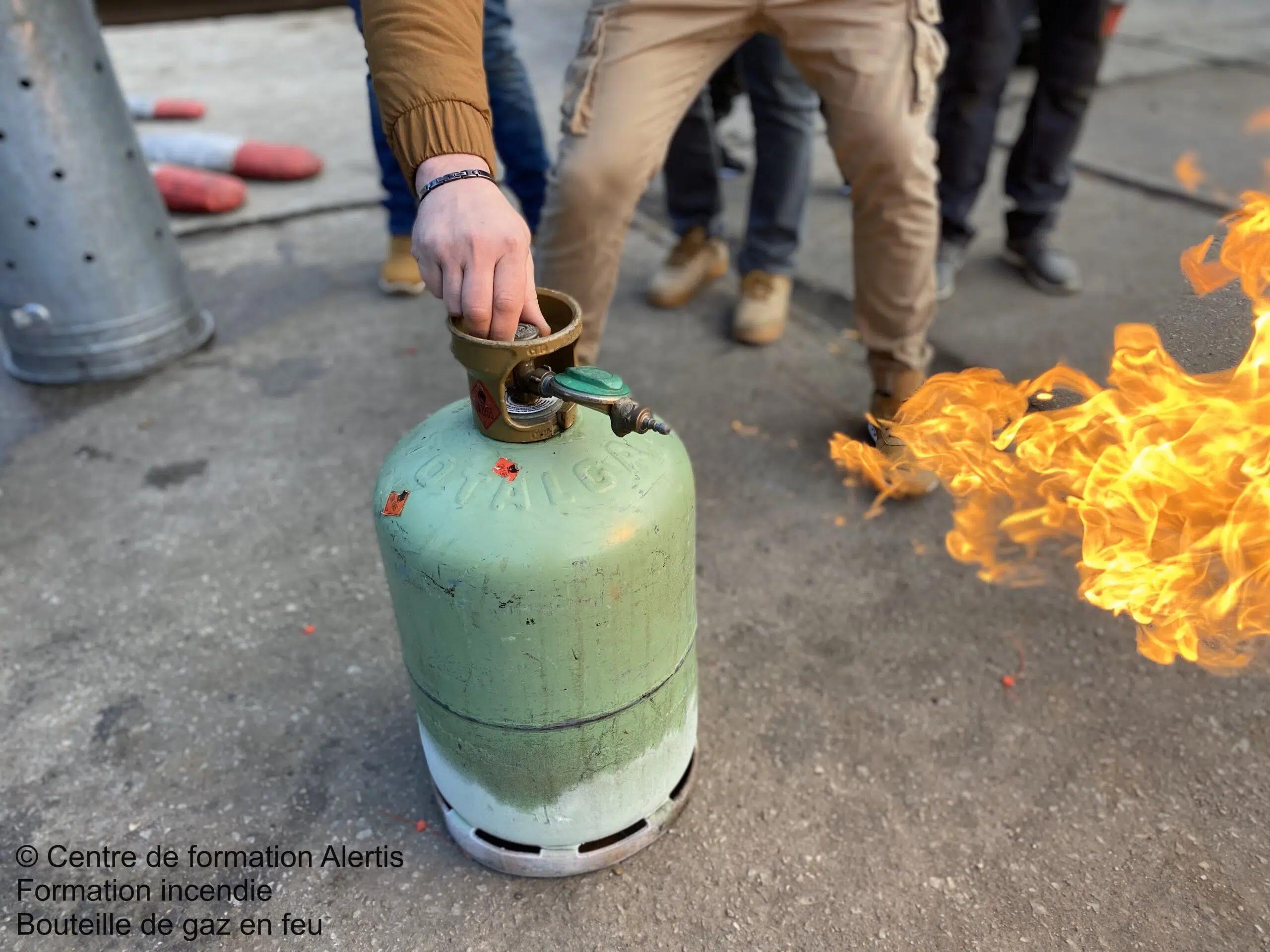 Formation incendie manipulation des extincteurs Lens - Centre de formation ALERTIS